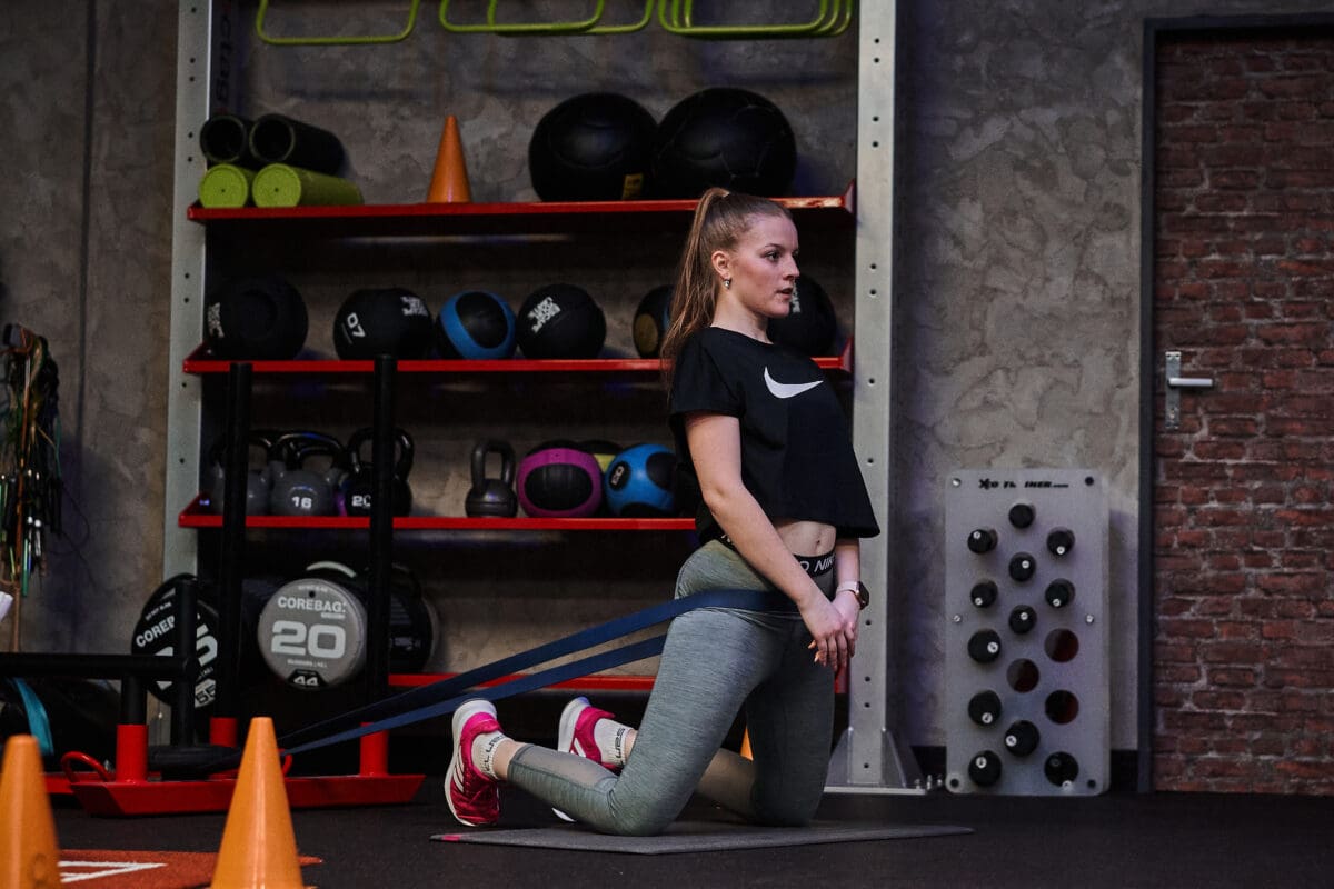 BŘIŠNÍ PEKÁČ A ZADEK V OHNI | Fitness URAL Sokolov